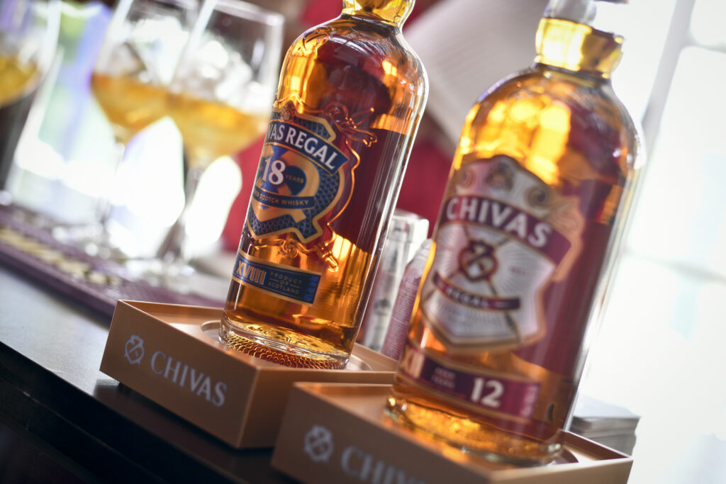 Chivas Regal y Scuderia Ferrari celebran su alianza global con ...